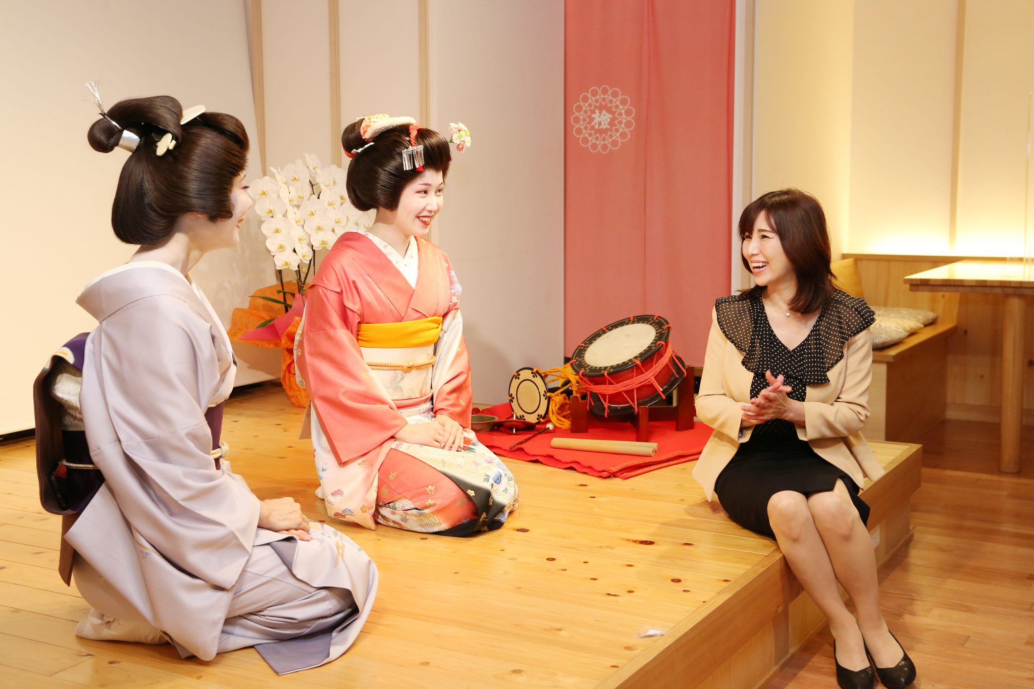 税金の無駄遣いを100億円以上削減！神戸市会議員 上原みなみ氏インタビュー（PR） ｜ 日本最大の選挙・政治情報サイトの選挙ドットコム